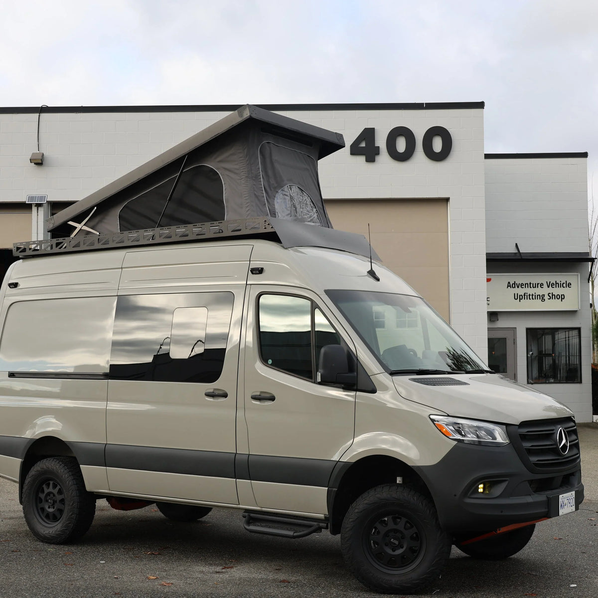 RoamlabX Carbon Fiber Roof Top Tent - 2007+ Mercedes Sprinter 170 ...