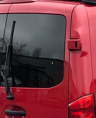 AM Auto Mercedes Metris 2015+ Passenger Side Rear Door Window (MV15-RB ...