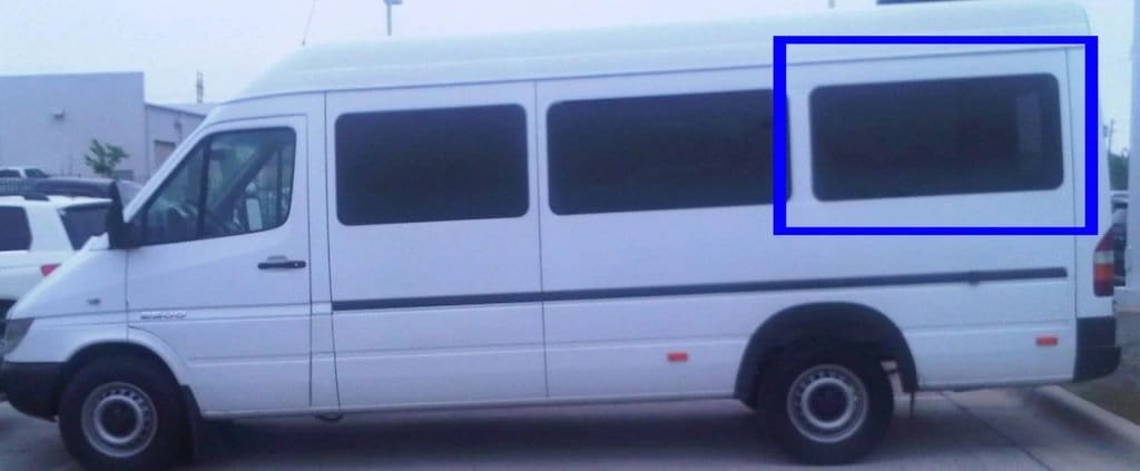 AM Auto Mercedes Sprinter (2002-2006) Driver/Passenger Side Middle/Rea ...